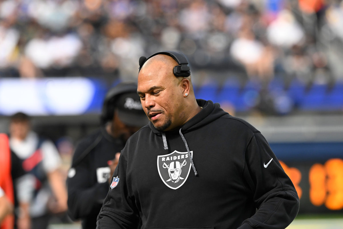 Las Vegas Raiders starter isn't expected to be able to go vs. the ...
