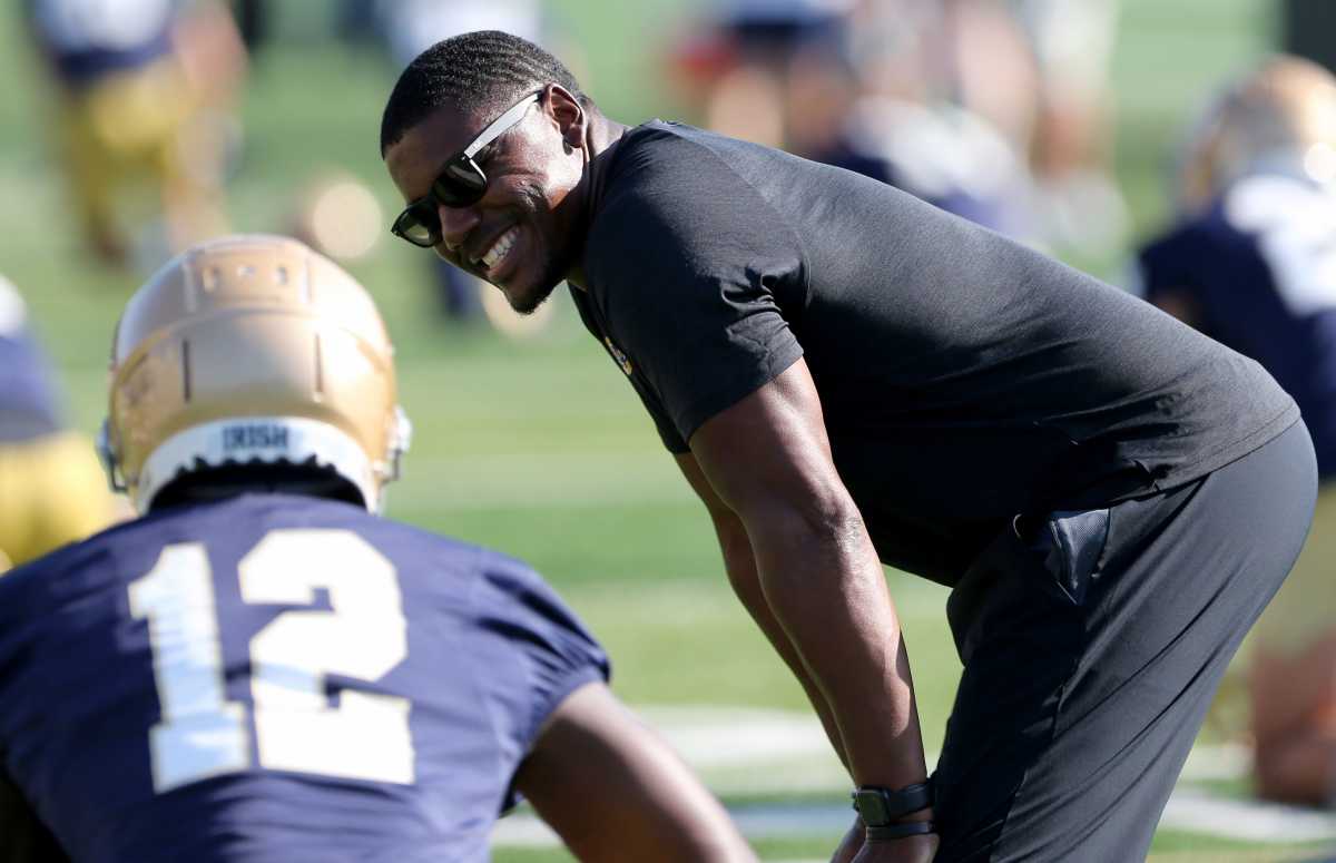 Notre Dame associate head coach, ex-Chiefs RBs coach, can follow in the ...