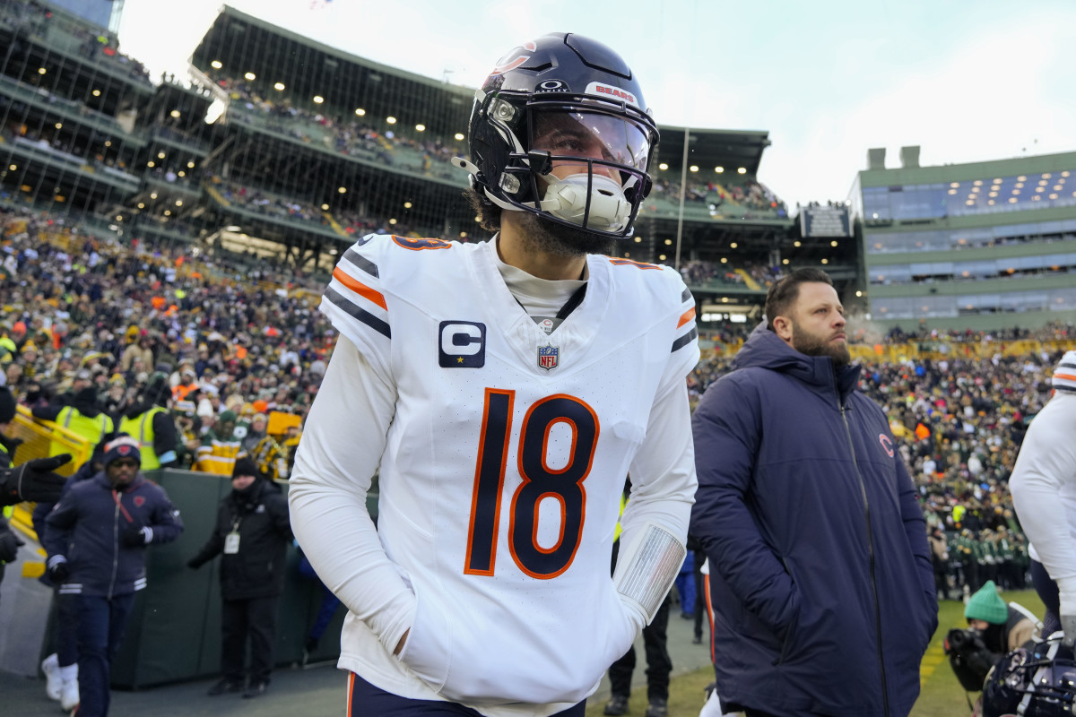 7-round Bears Mock Draft: Chicago passes on a top offensive lineman on ...