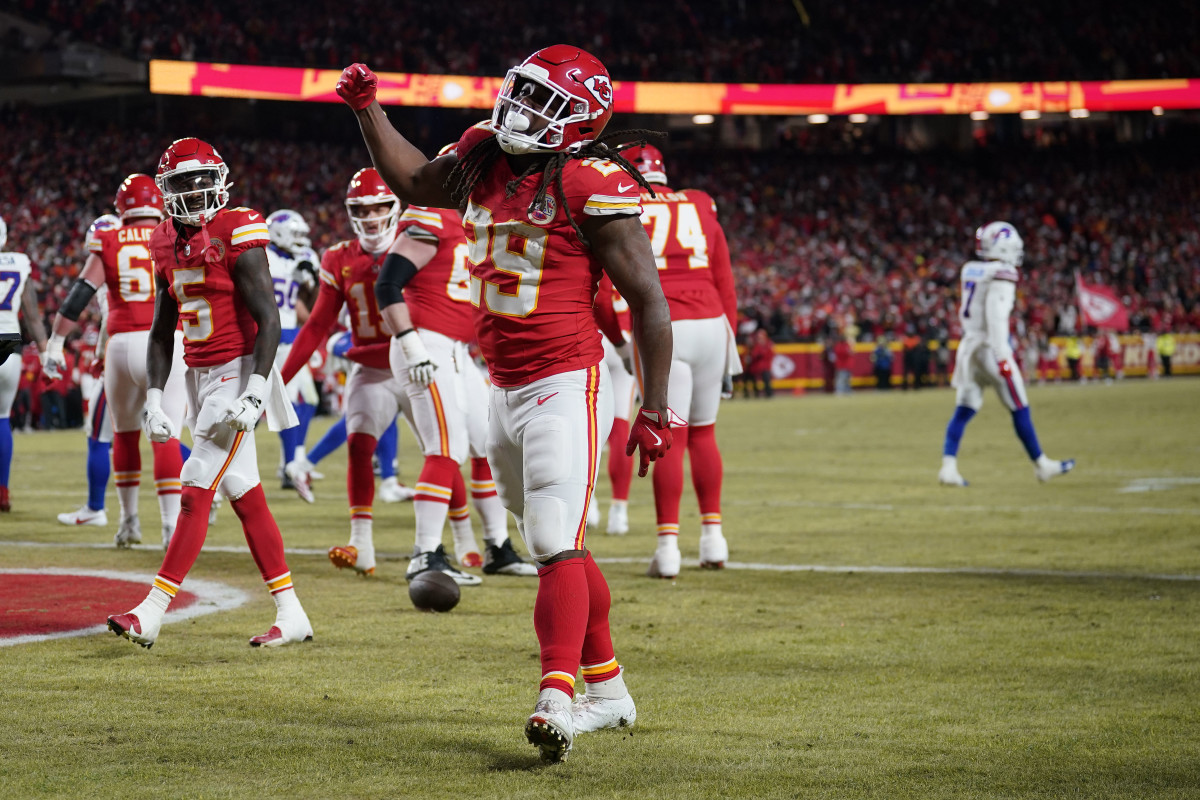 Chiefs RB Kareem Hunt cherishes full circle moment, evokes Kobe Bryant ...