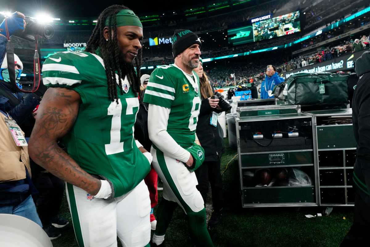 Davante Adams' status with the Jets grows blurrier after GM’s latest ...