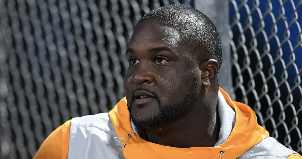Listen: Tee Martin was once denied a job at Tennessee after his NFL ...