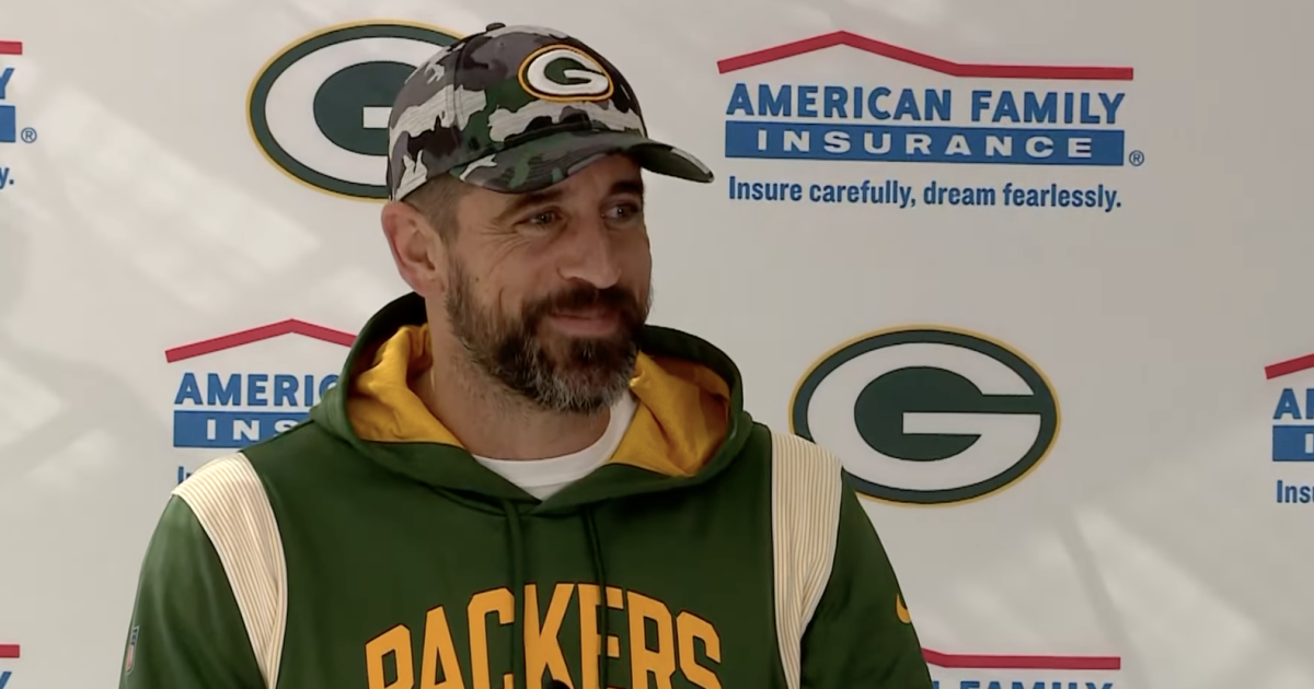 Packers QB Aaron Rodgers gives take on NFL's biggest controversy - A to ...