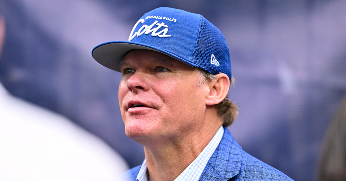 Indianapolis Colts set to sign former Miami Dolphin DT Raekwon Davis ...