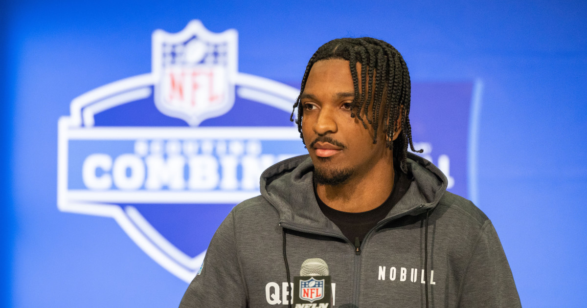 ESPN analyst proposes a trade for the Las Vegas Raiders to be able to ...