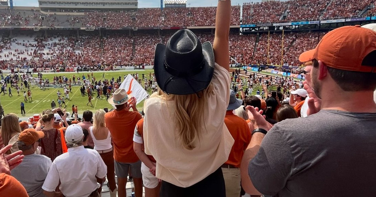 27-year-old named as a top rising star for Texas Longhorns football ...