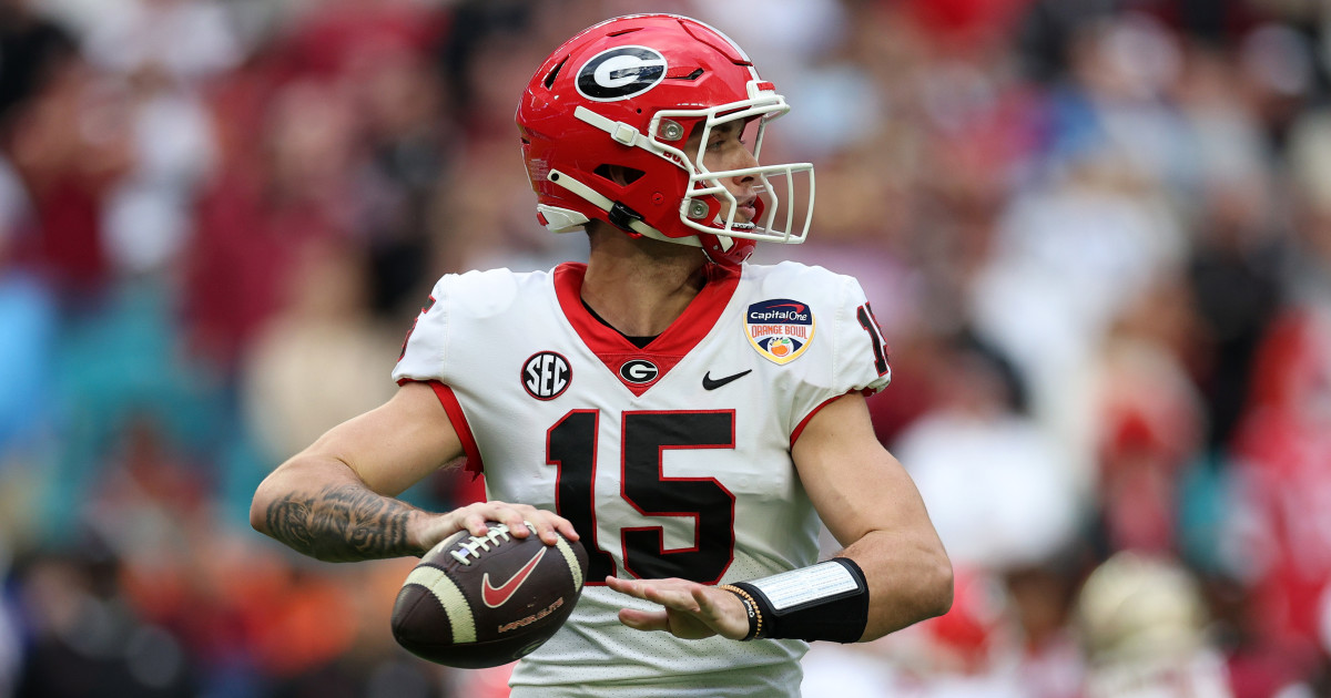 Clemson Tigers vs. Georgia Bulldogs: Can Carson Beck kick off a Heisman ...