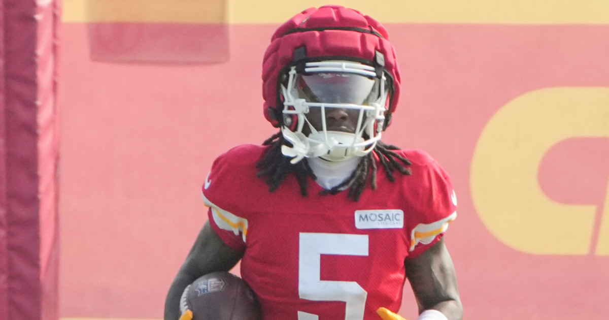 Chiefs' Andy Reid, Rick Burkholder explain that WR Hollywood Brown's ...