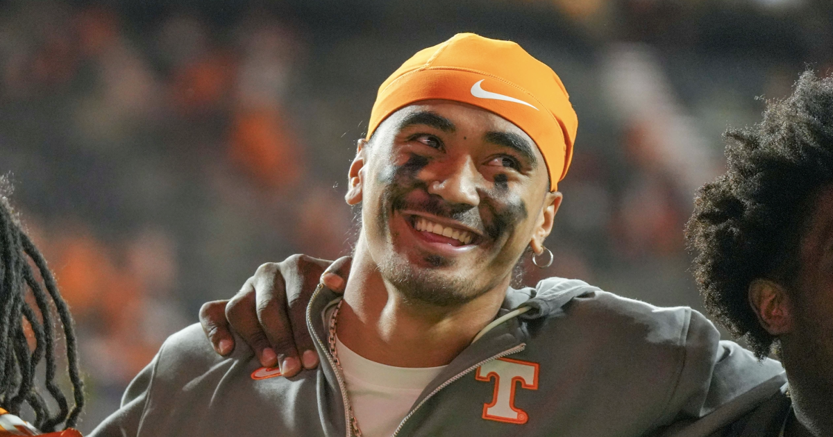 National media outlet uses Texas QB Arch Manning to disrespect ...