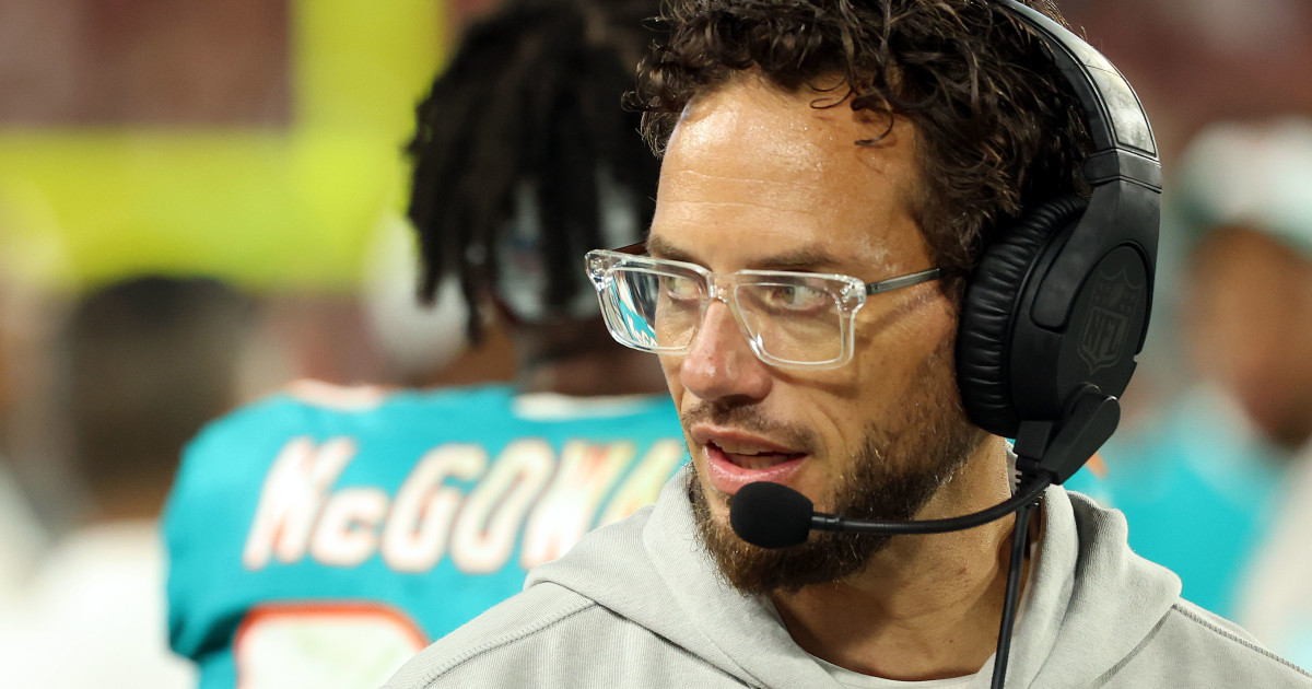 Dolphins quietly elevate assistant coach to new role in continued ...