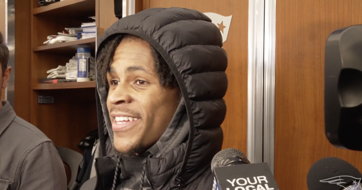 Patriots star receiver has hysterical reaction to latest gift from team ...