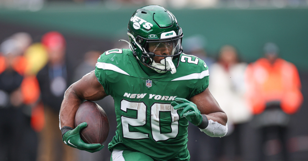 Jets players speak out against decision to keep Keith Carter - A to Z ...