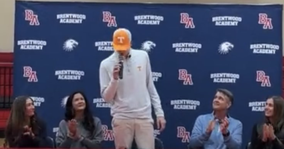 5-star QB George MacIntyre drops video after committing to Tennessee ...