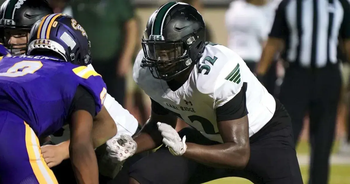 Elite five-star recruit projected to flip away from multiple blue ...