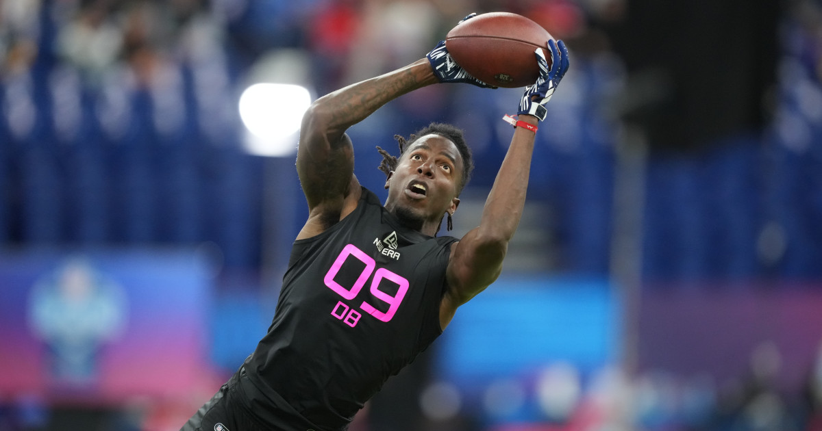 ESPN seriously overlooks the ball-hawking ability of Bears CB Zah ...