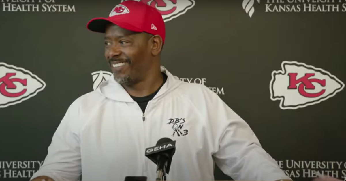 'He has an opportunity to step up and be the captain of the defense ...