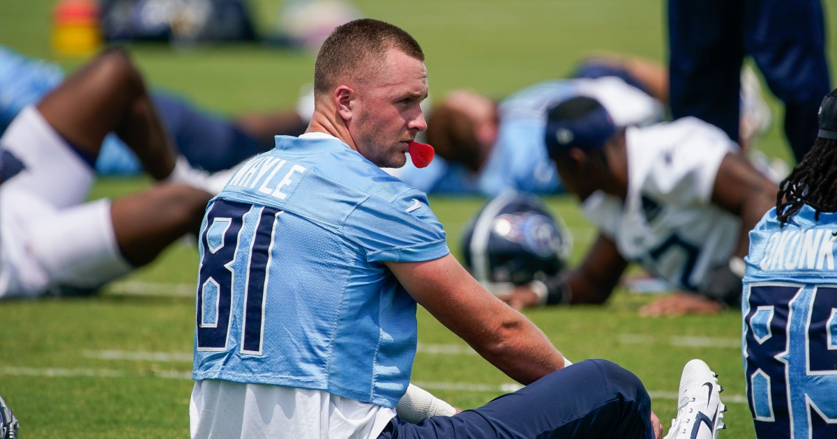 Titans 53-Man Roster Projection 2025: Chig Okonkwo's contract year, the ...