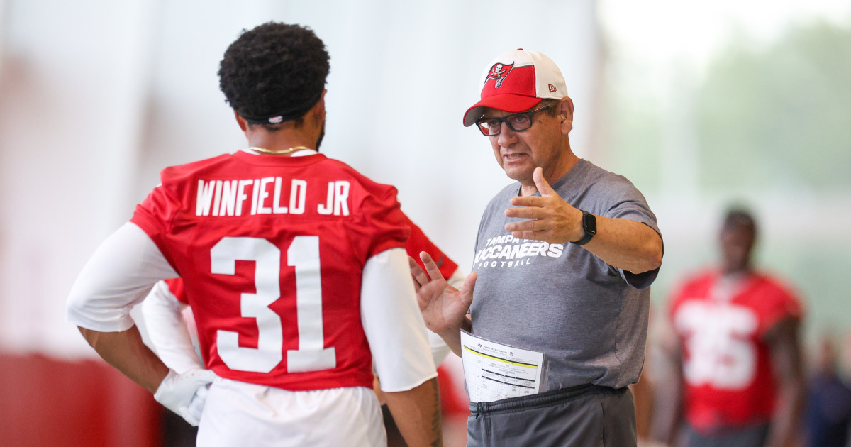 Antoine Winfield Jr. is back, sacks and turnovers aplenty, key rookies ...