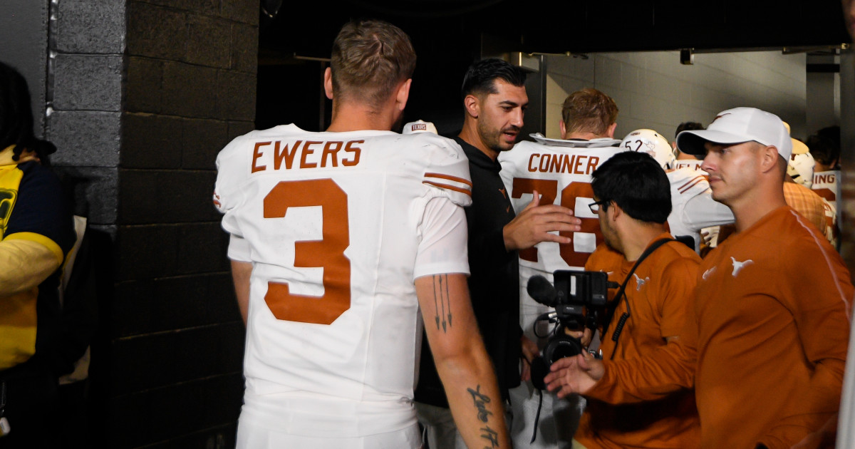 Quinn Ewers update: Steve Sarkisian feels Texas QB had a good week of practice, ‘he looks fresh ...