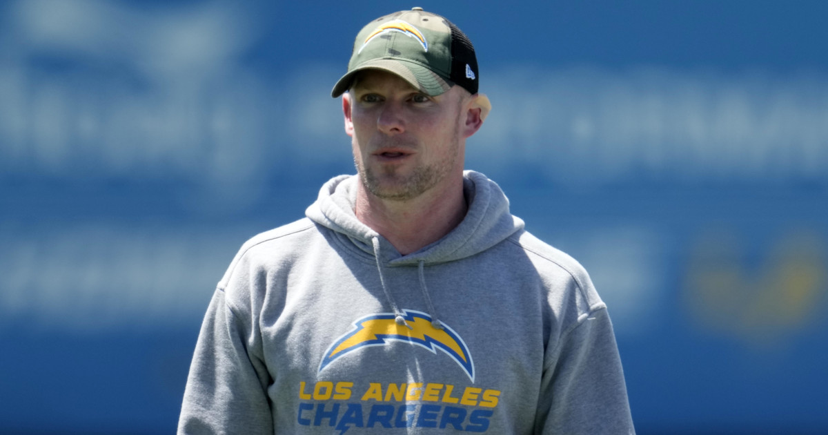 Kellen Moore brings back a familiar face to the New Orleans Saints ...