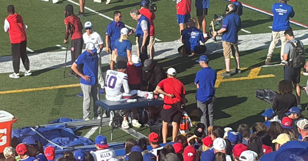 Bills injury woes continue after star reciever is forced off the field ...