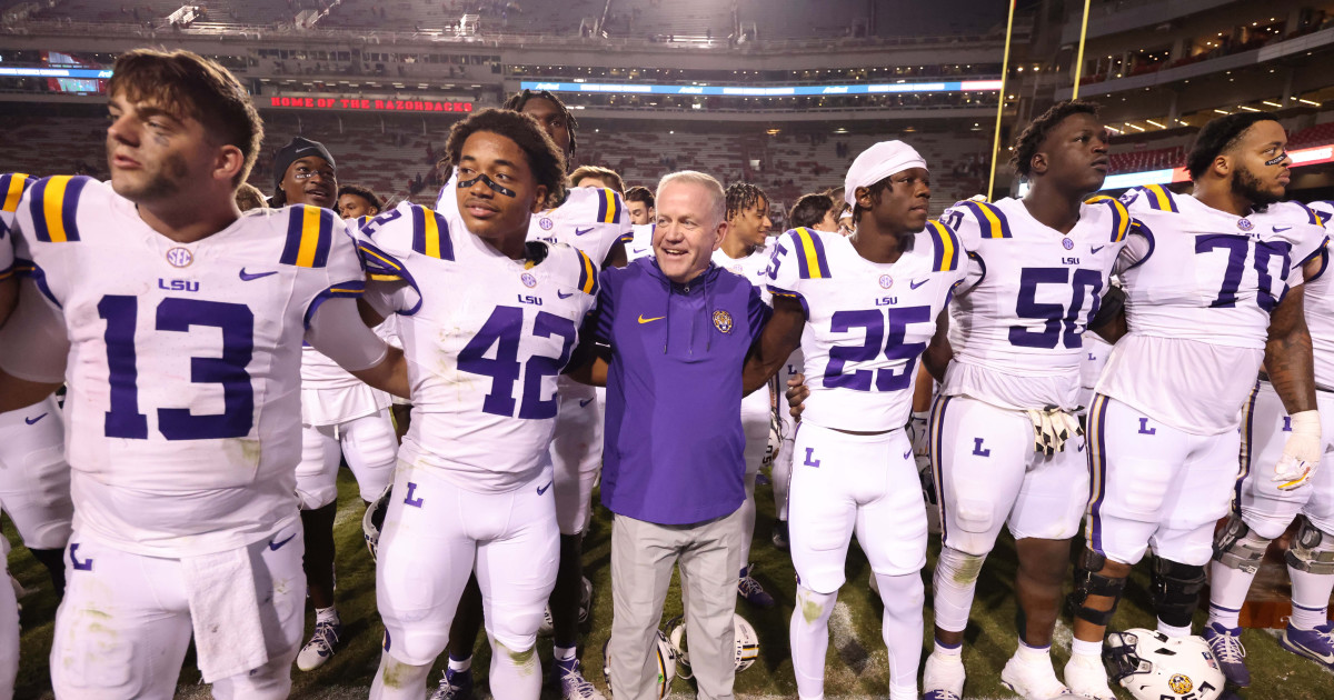 LSU steals elite QB prospect from rival SEC program that was once ...