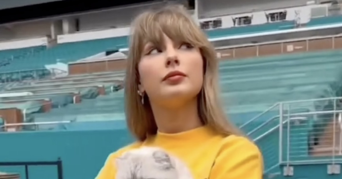 Taylor Swift planted clever Easter Egg for new album in Hard Rock Stadium viral video that was ...
