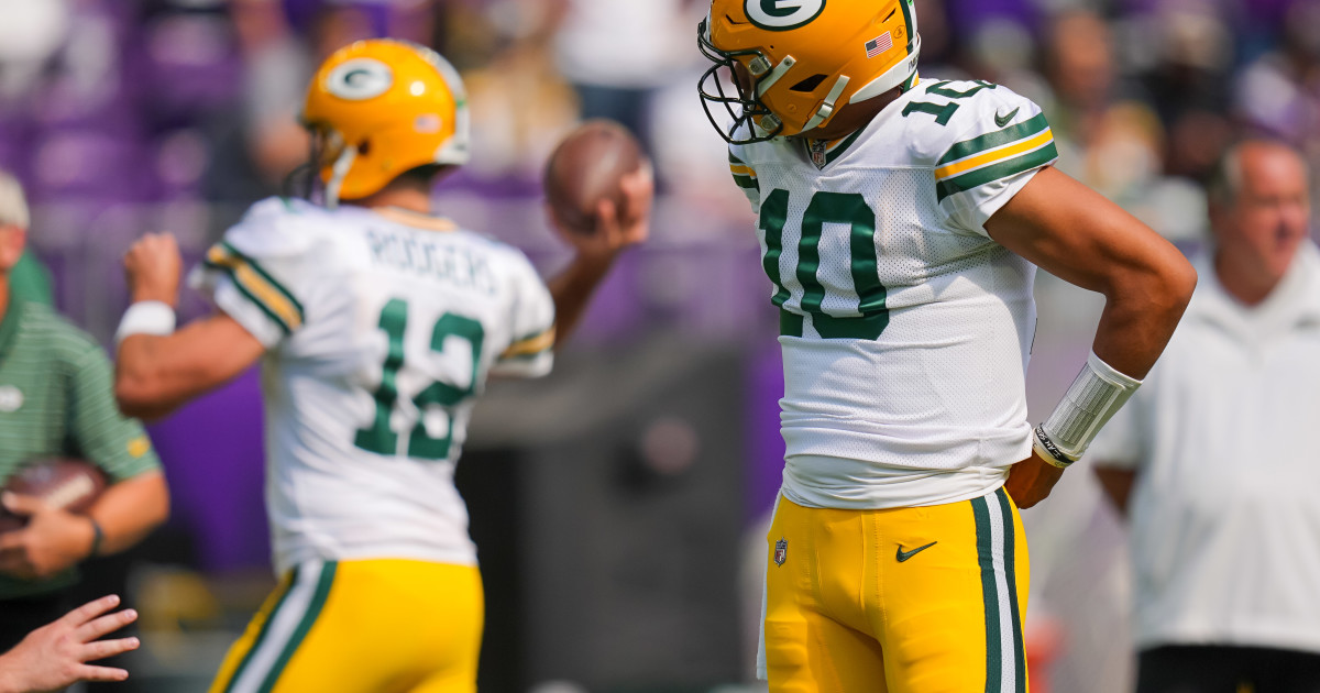 Jordan Love vs. Aaron Rodgers comparison reveals key differences ahead ...