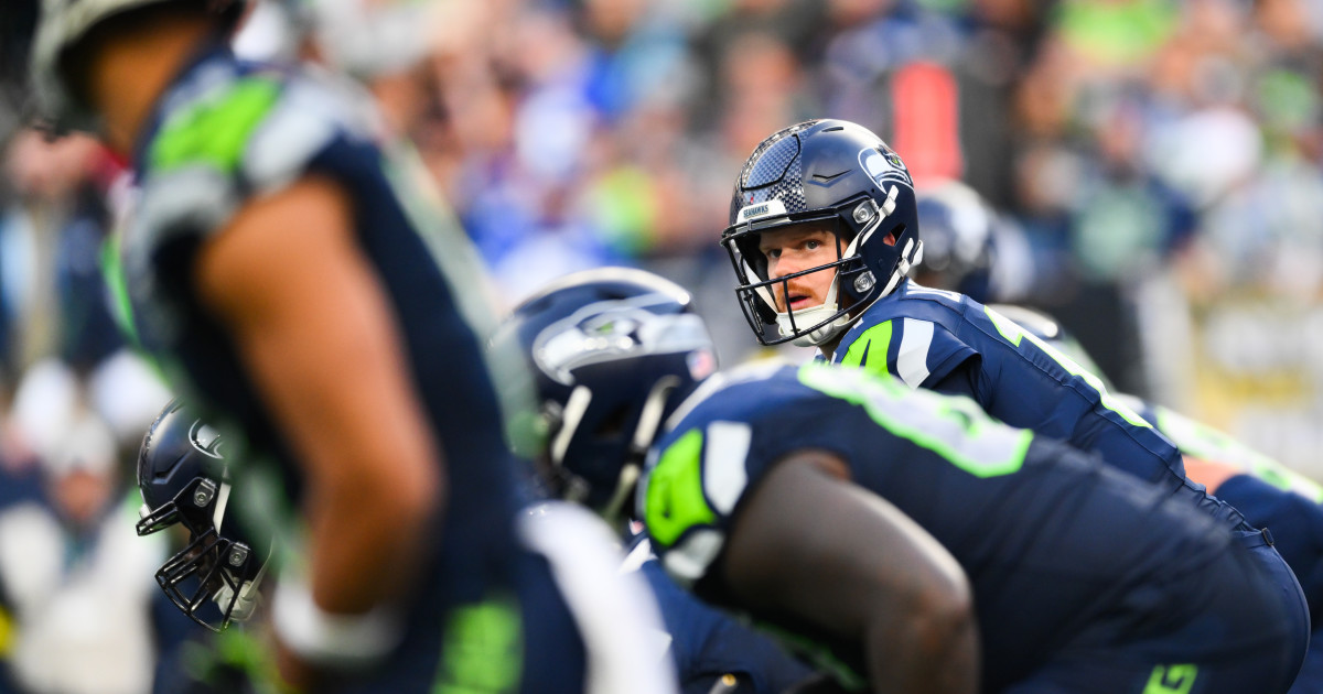 Seahawks' playoff position takes a big but manageable hit after Eagles ...