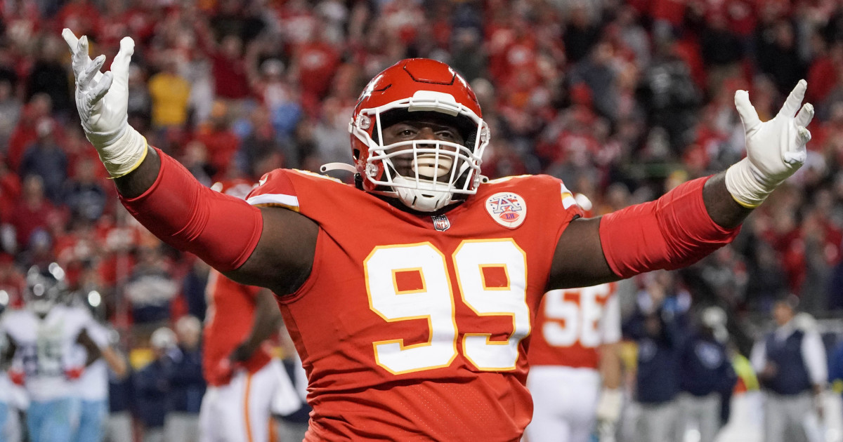 'You gotta get my brother back' - Chiefs DT Chris Jones hopeful Brett ...
