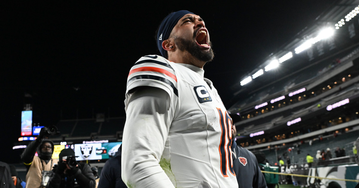Bears Playoff Picture: Chicago jumps to the top of the standings with a ...