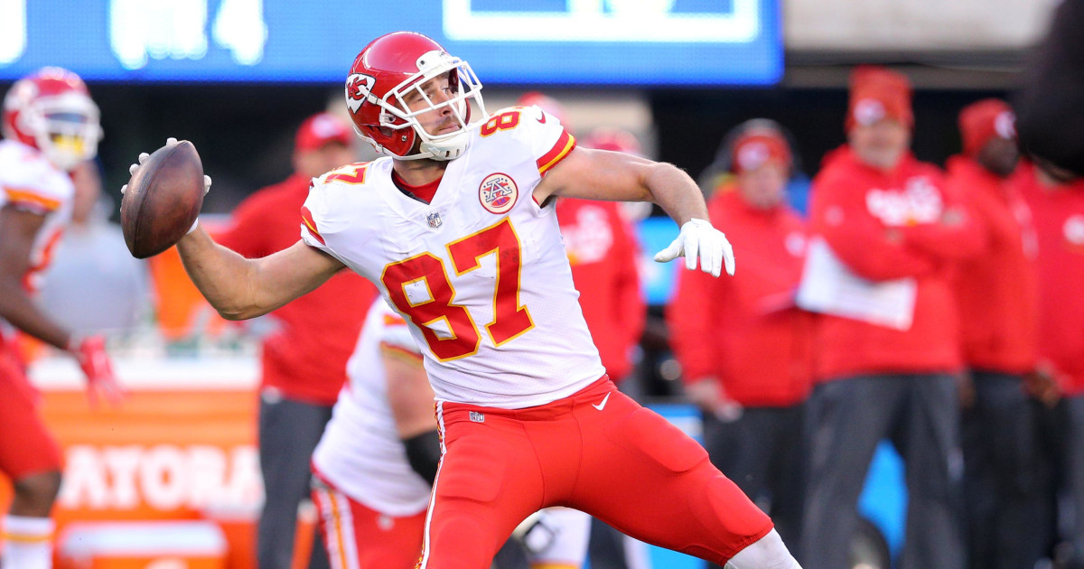 Who is Kansas City Chiefs' emergency backup quarterback in Week 16 ...