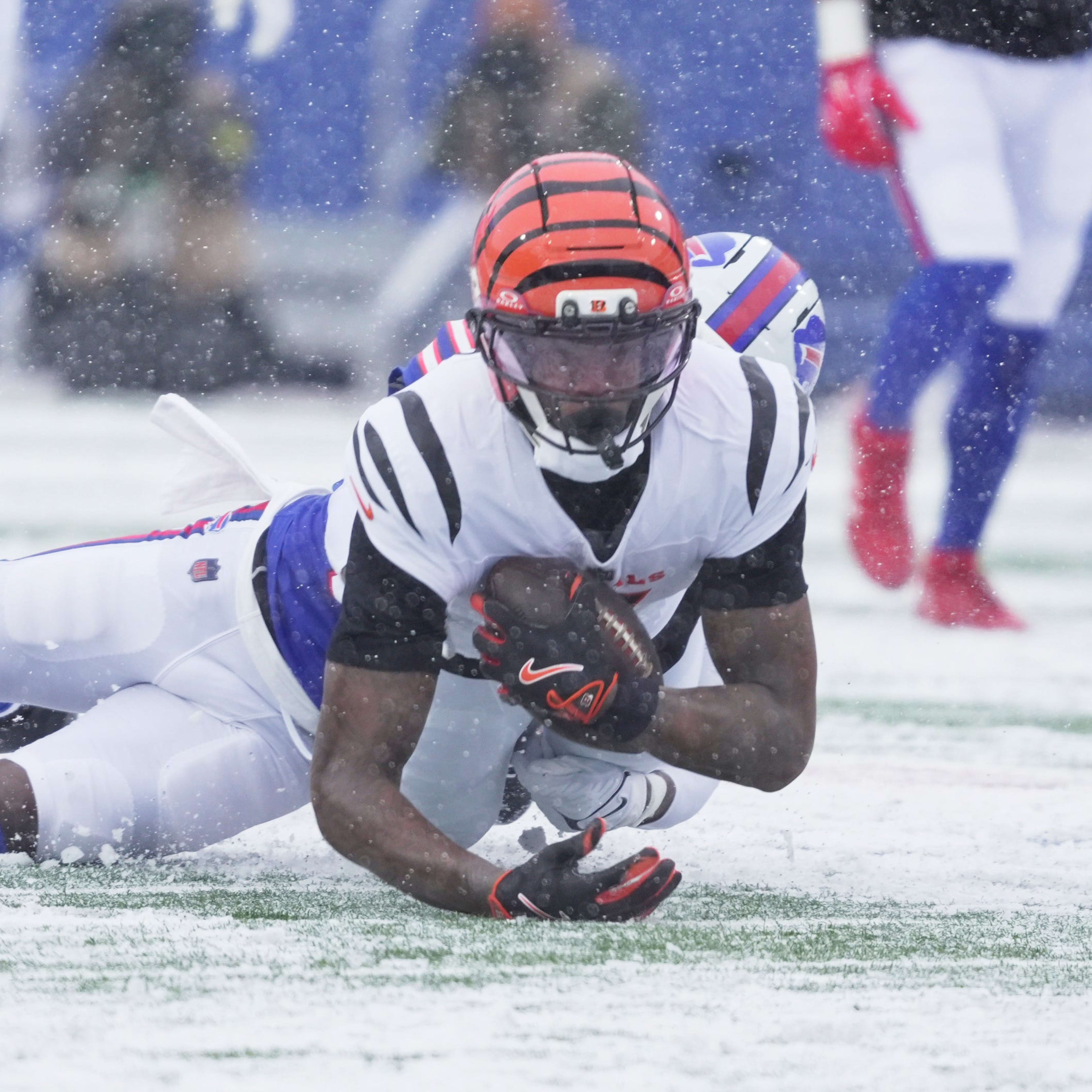 Alabama WR Germie Bernard drops a worrisome admission ahead of his ...