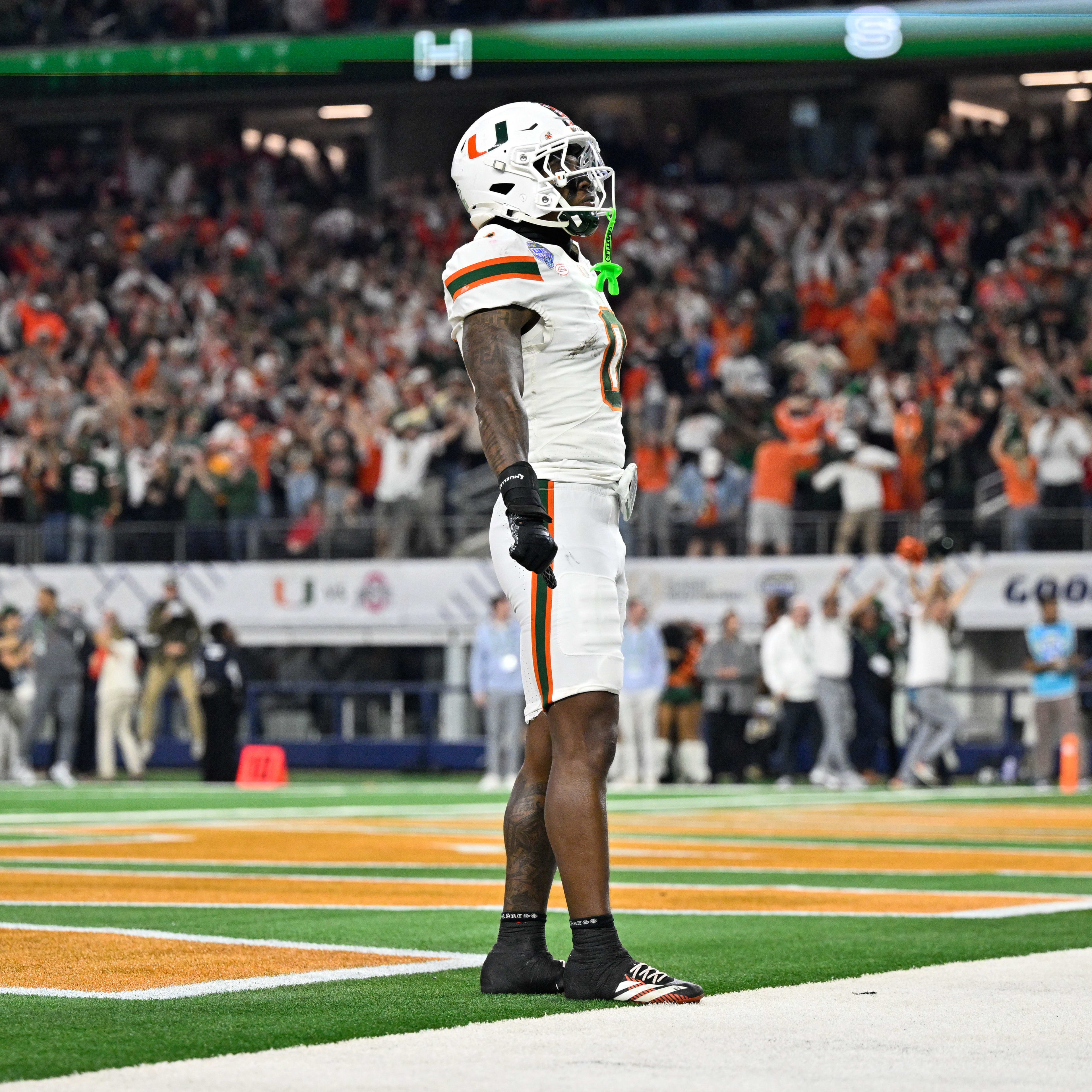 Isaac Brown transfer portal watch: Early bidding war emerges for ...