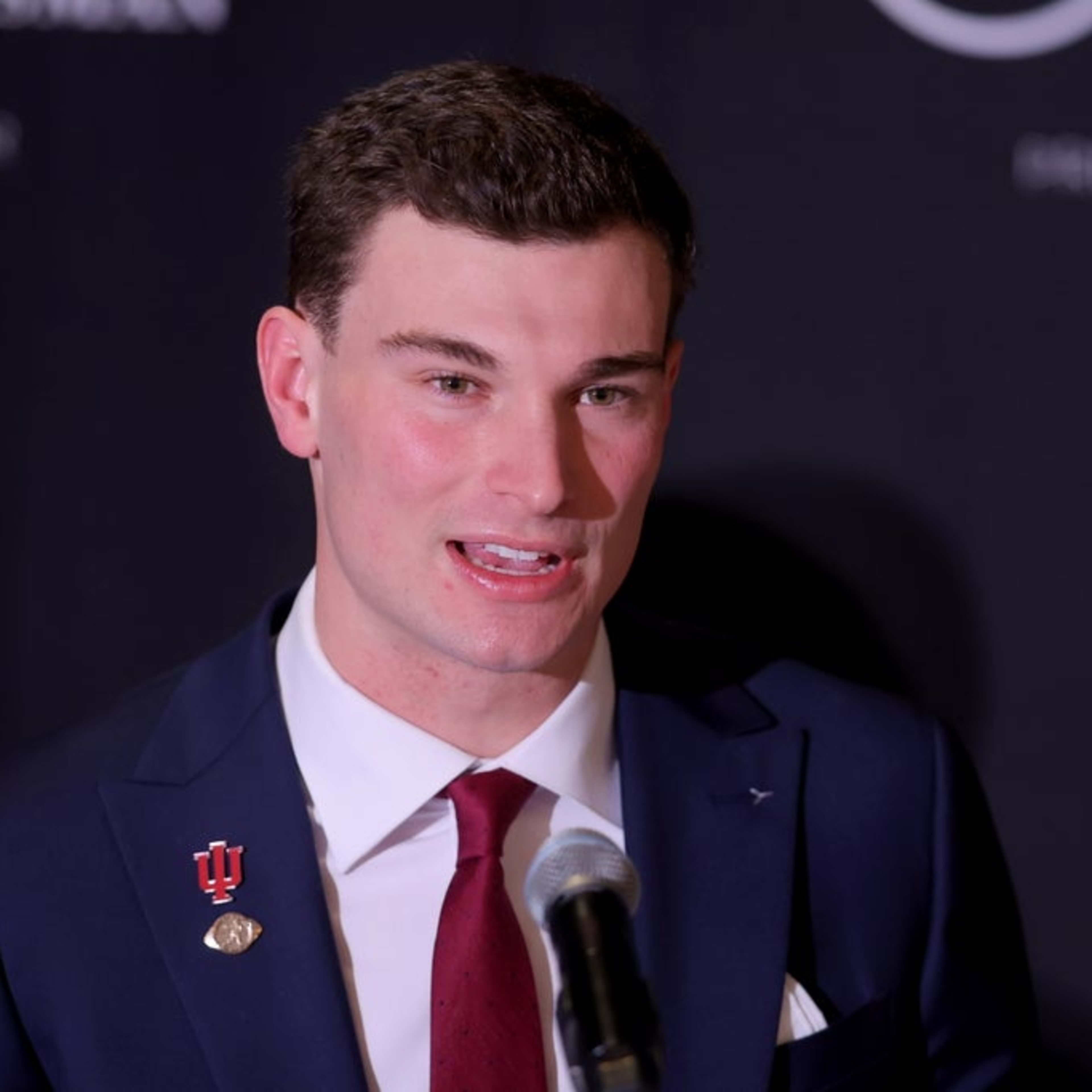 ‘There’s just something missing’ - Indiana QB Fernando Mendoza ...