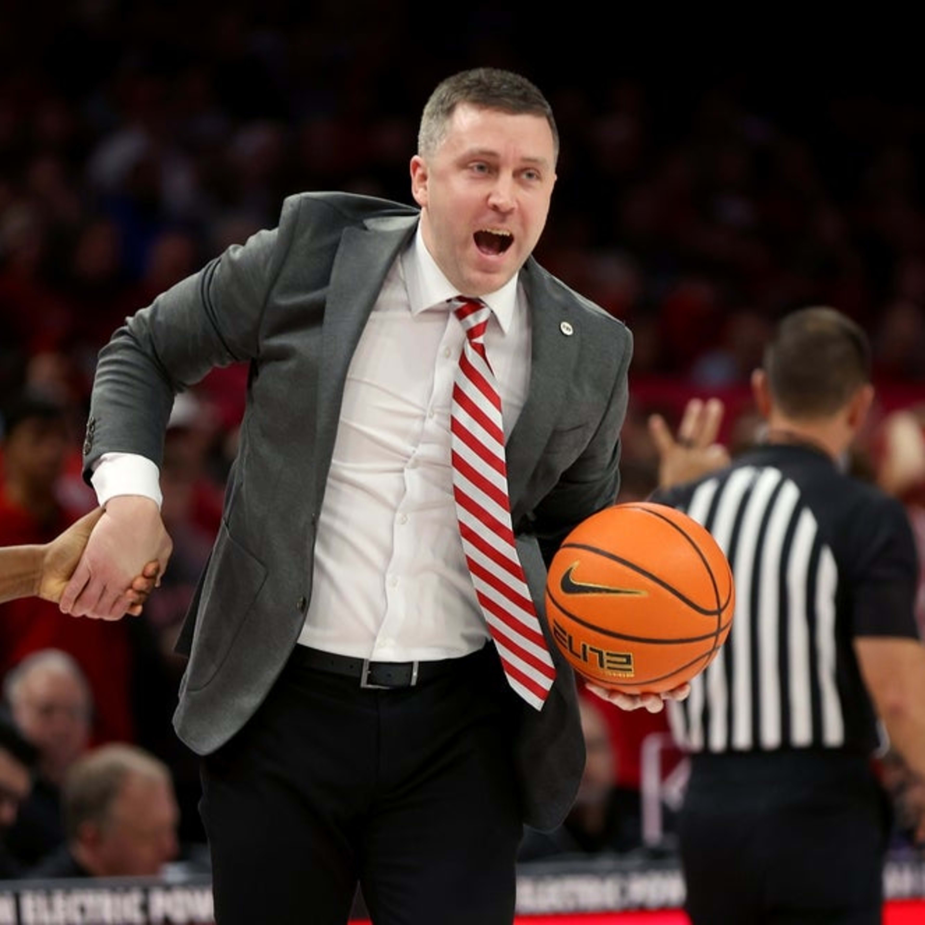 Derek Owings has been Tennessee's strength coach for less than a week ...