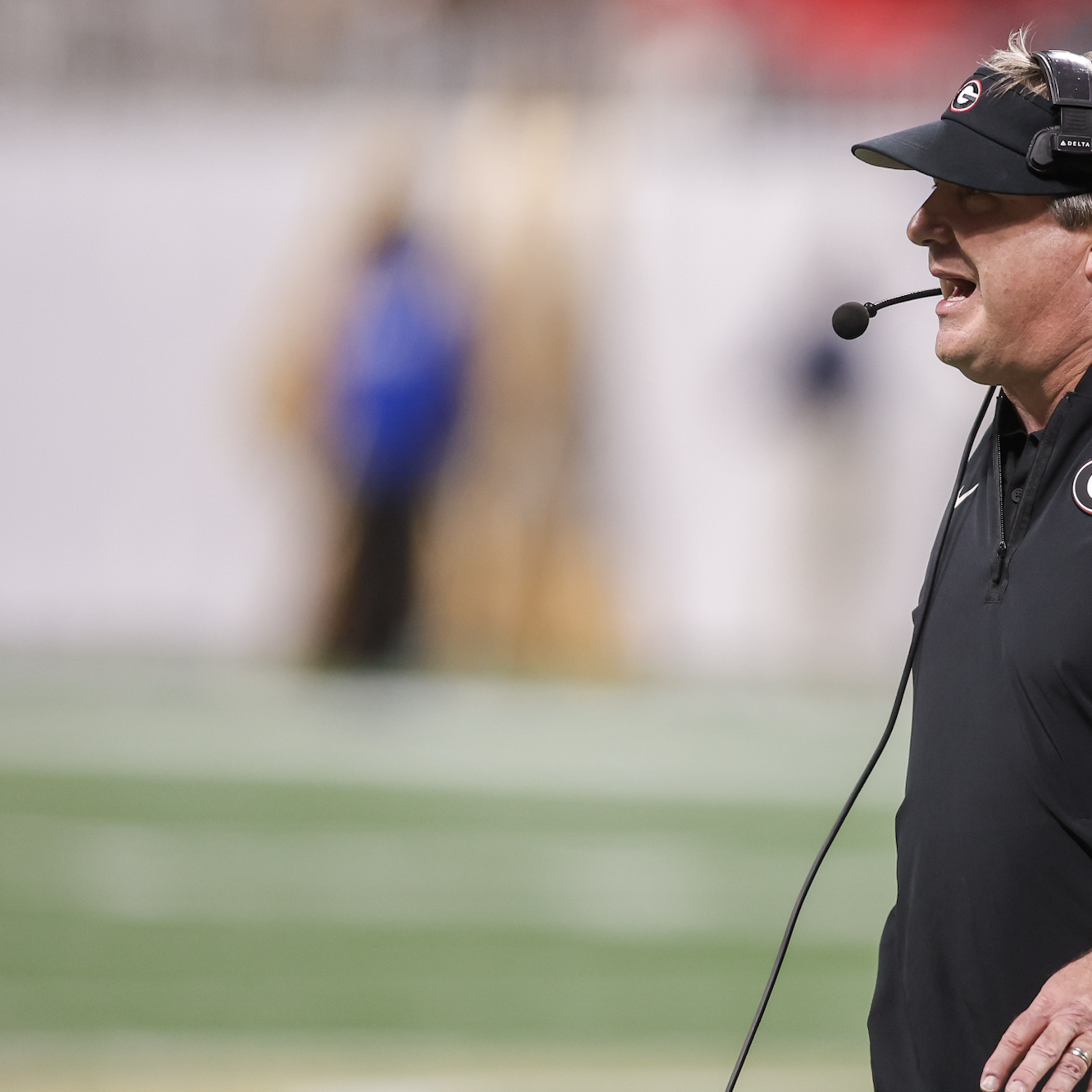 Mike Vrabel adds layer to Titans’ already spiraling head coach search ...