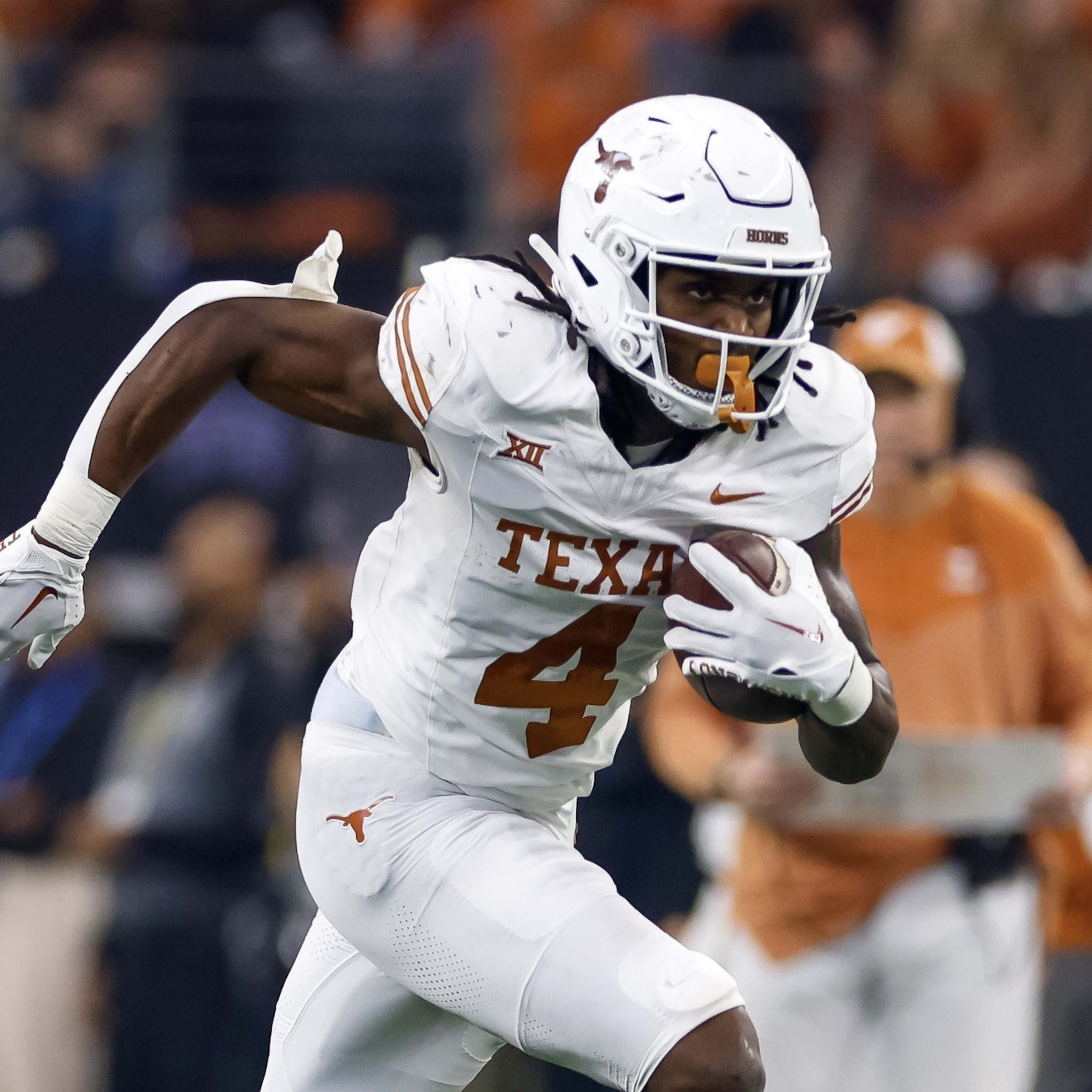 2-Round 2026 NFL Mock Draft: Fernando Mendoza vs. Dante Moore heats up ...