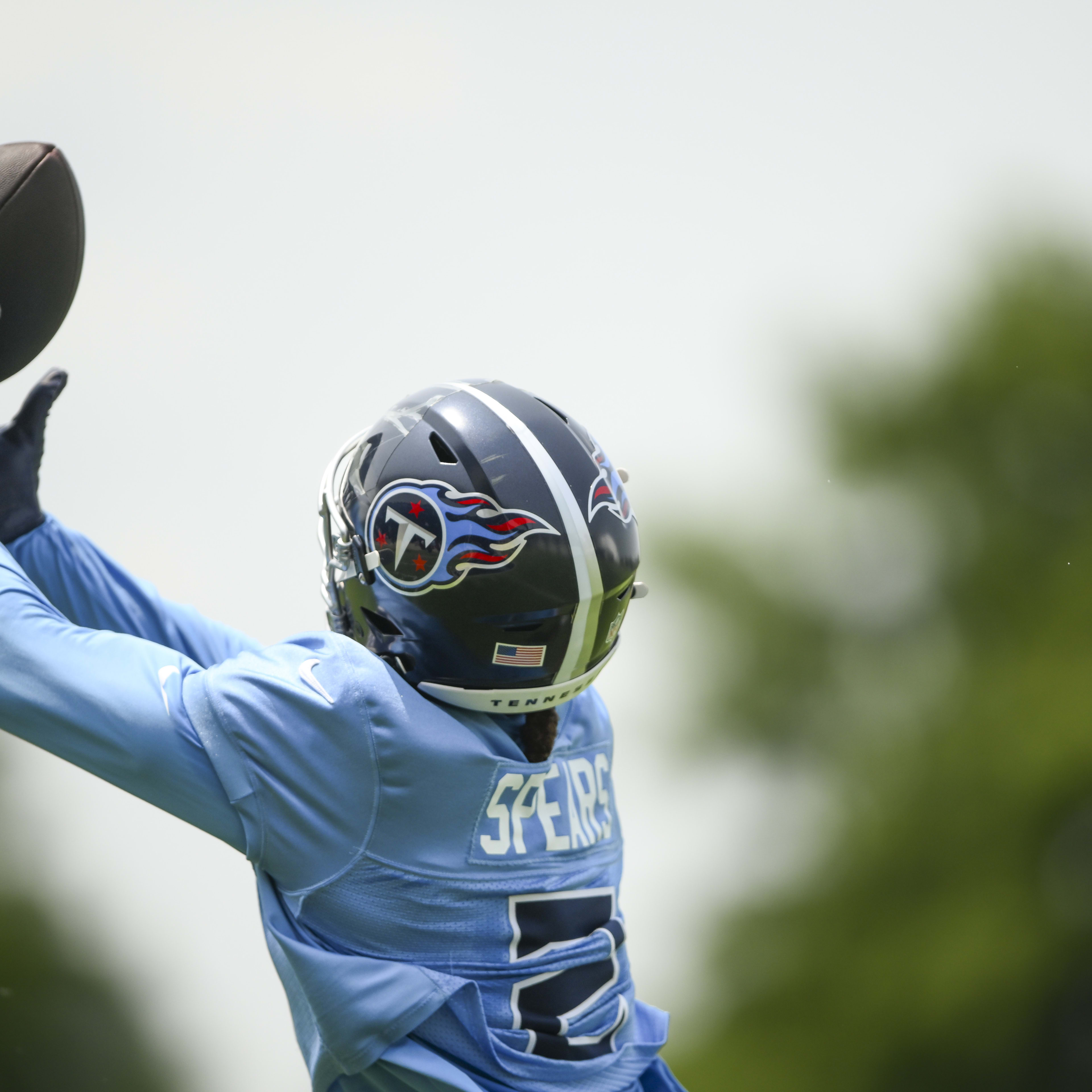 Titans 53-Man Roster 2025: The plan for balance at RB, Tony Pollard ...
