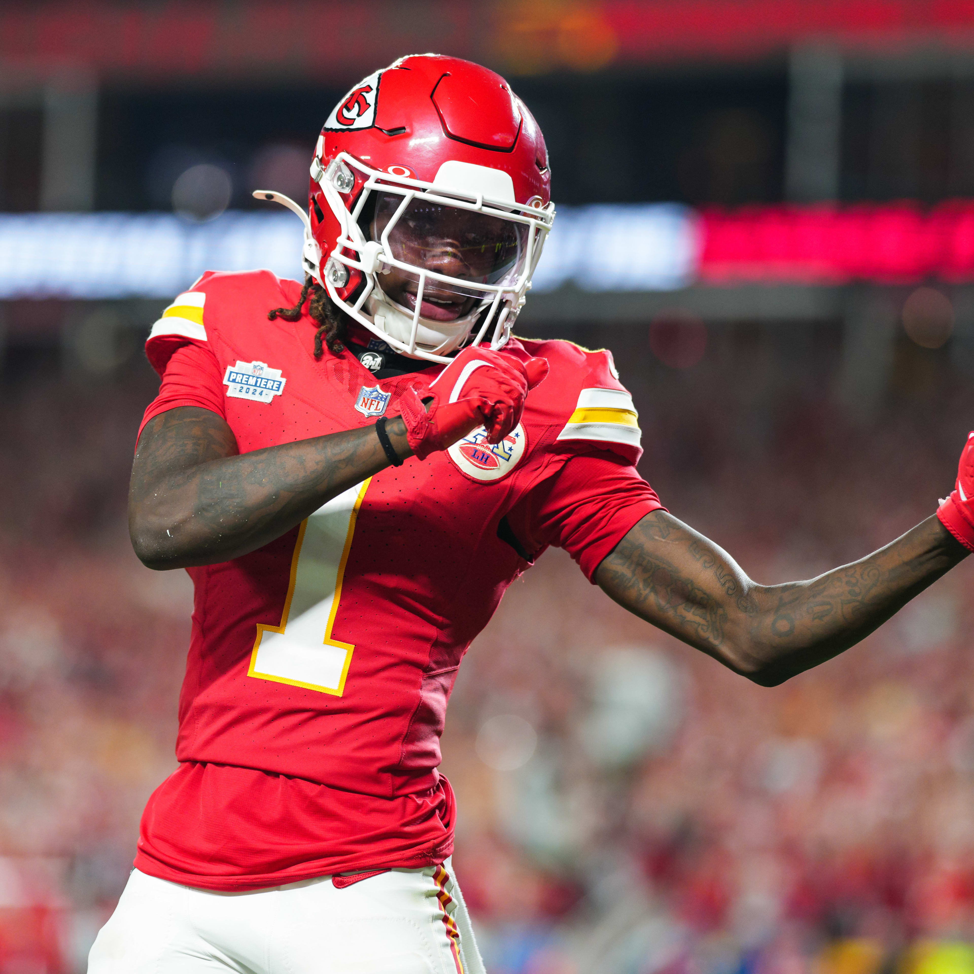 Chiefs rookie DL Omarr Norman-Lott and Ashton Gillotte learned a ...