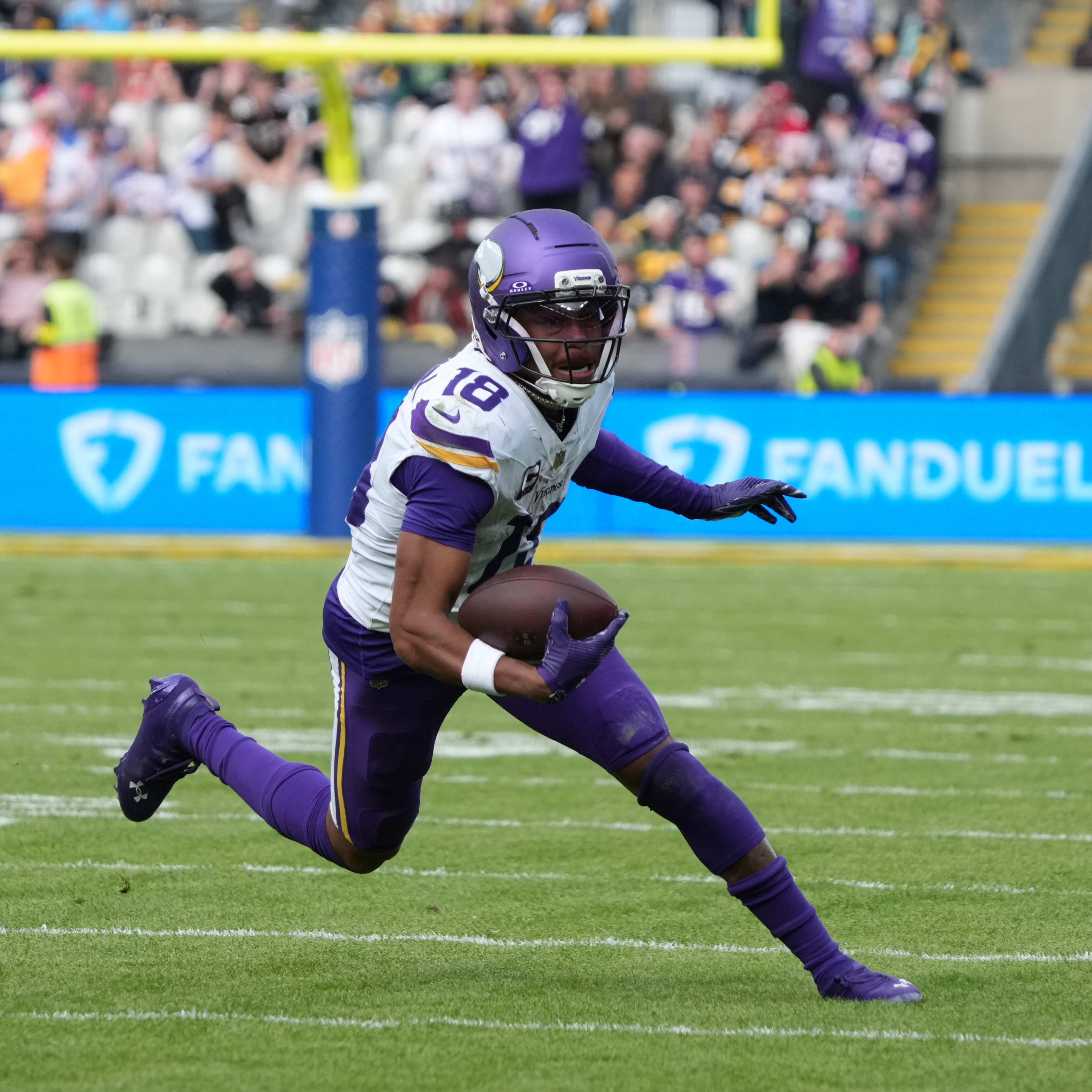 How to watch Minnesota Vikings at Pittsburgh Steelers kick off the first-ever game in Dublin ...