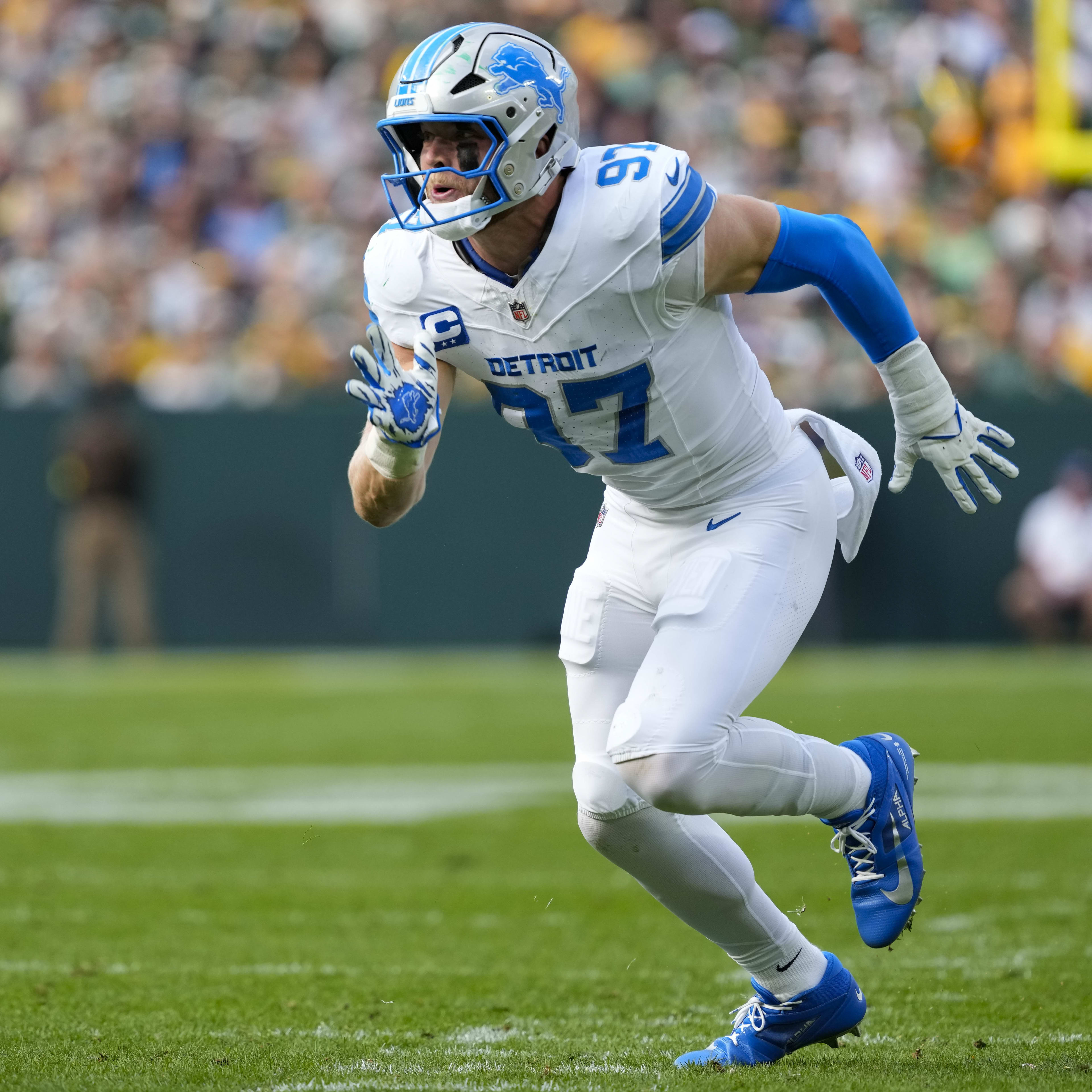 Lions give major injury update on Marcus Davenport, confirm the returns ...