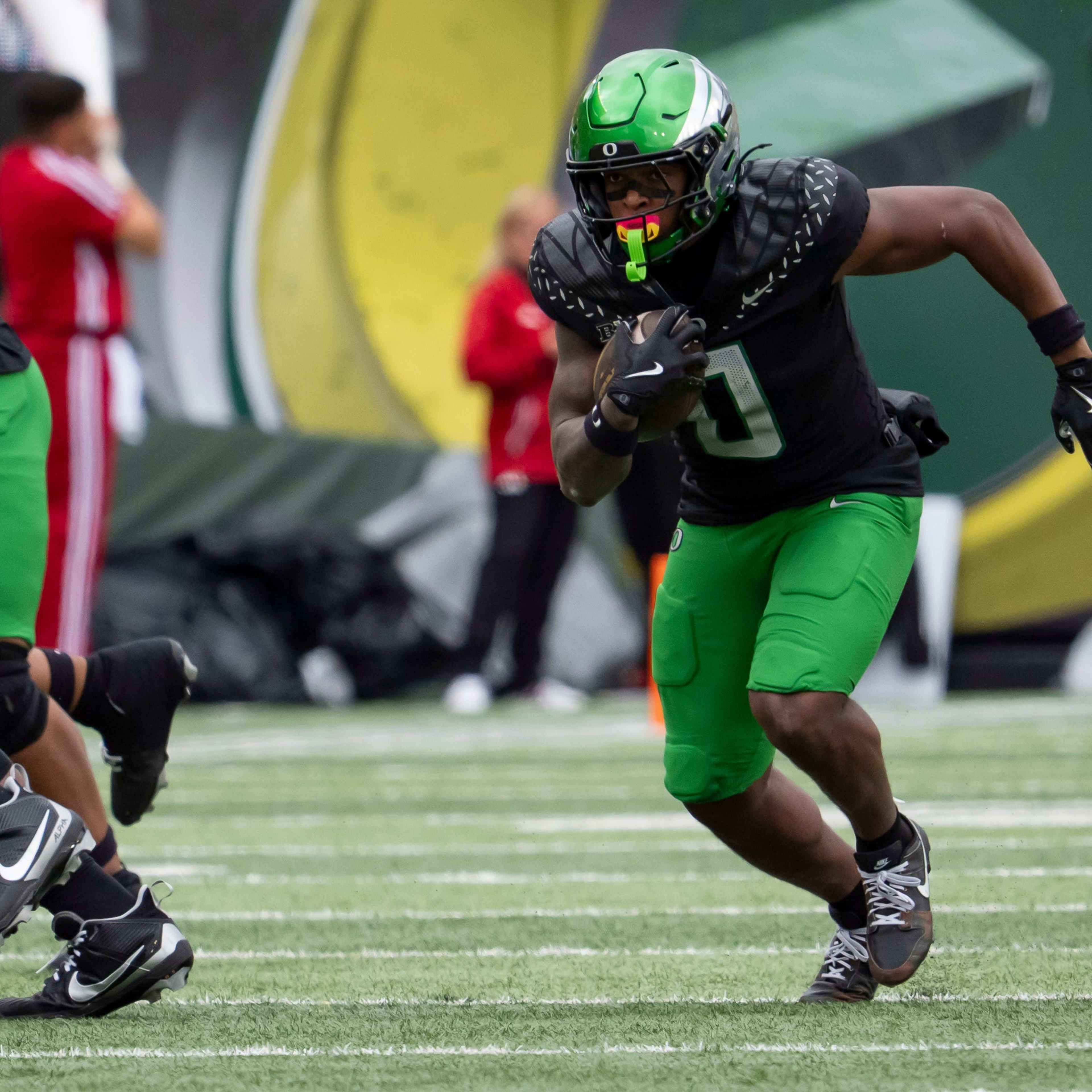 ESPN's Mel Kiper lists three Oregon Ducks in his lates top 25 big board ...