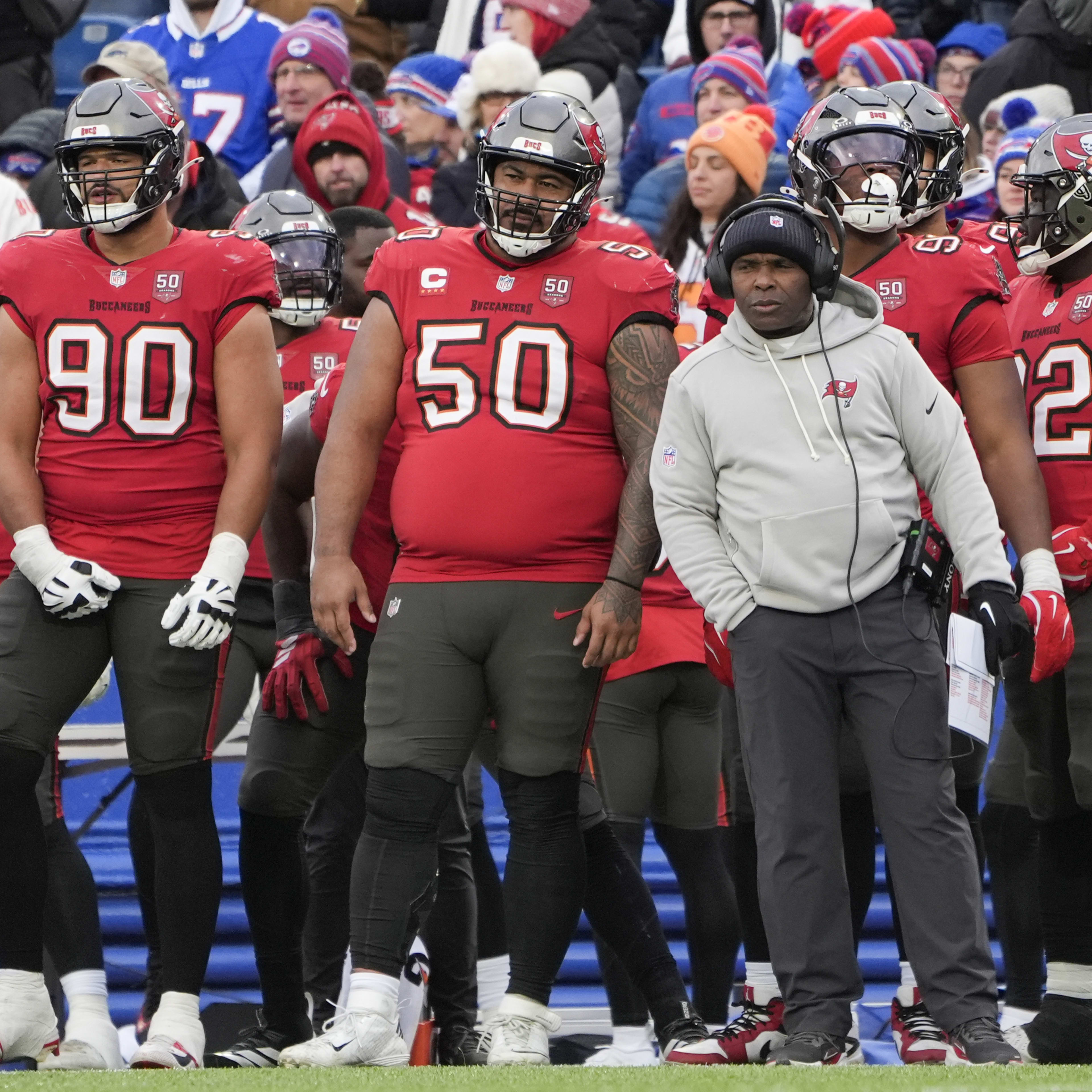 Bucs have little choice but to reward Sean Tucker after explosive ...