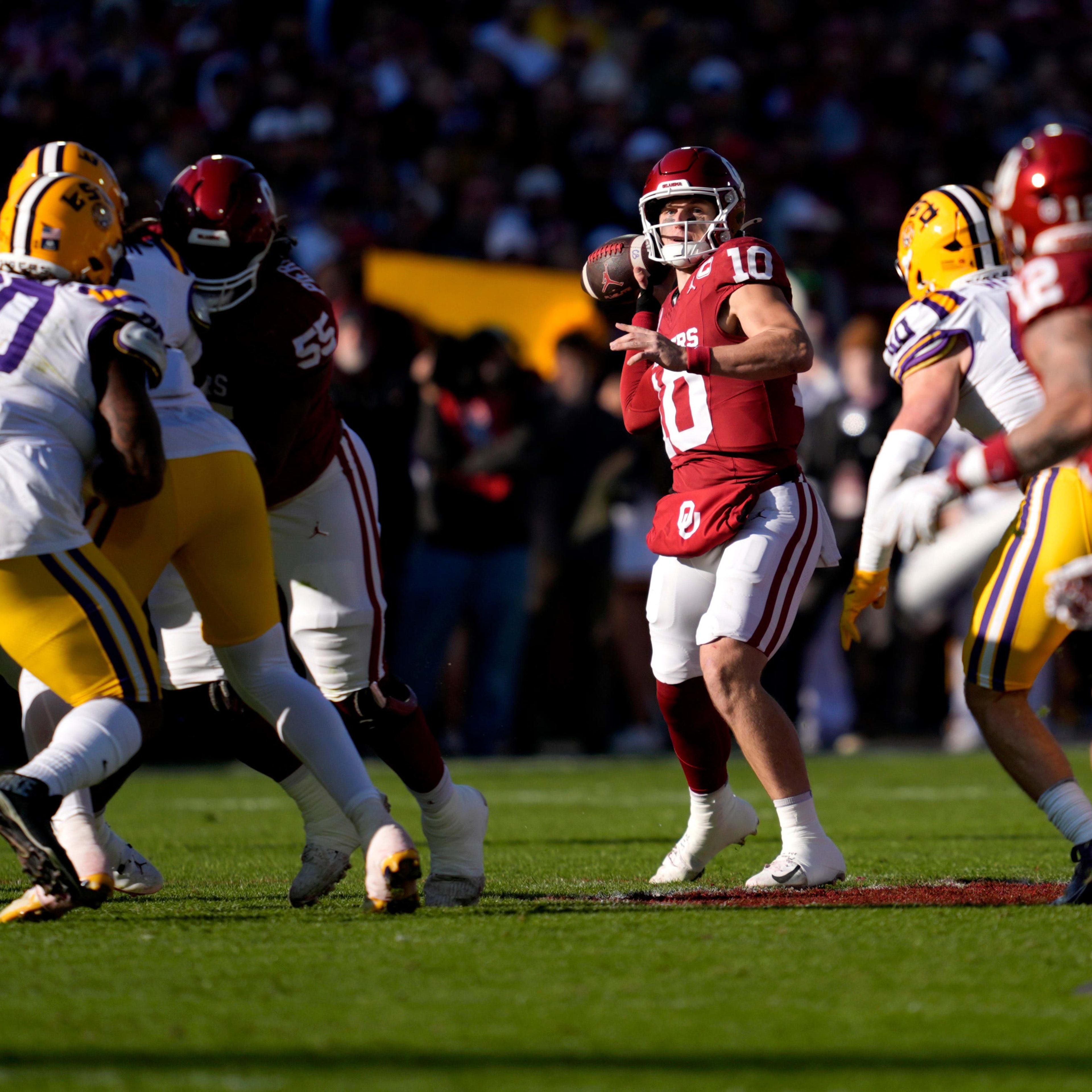 Sooners OC Ben Arbuckle lays out plan to maximize John Mateer for ...