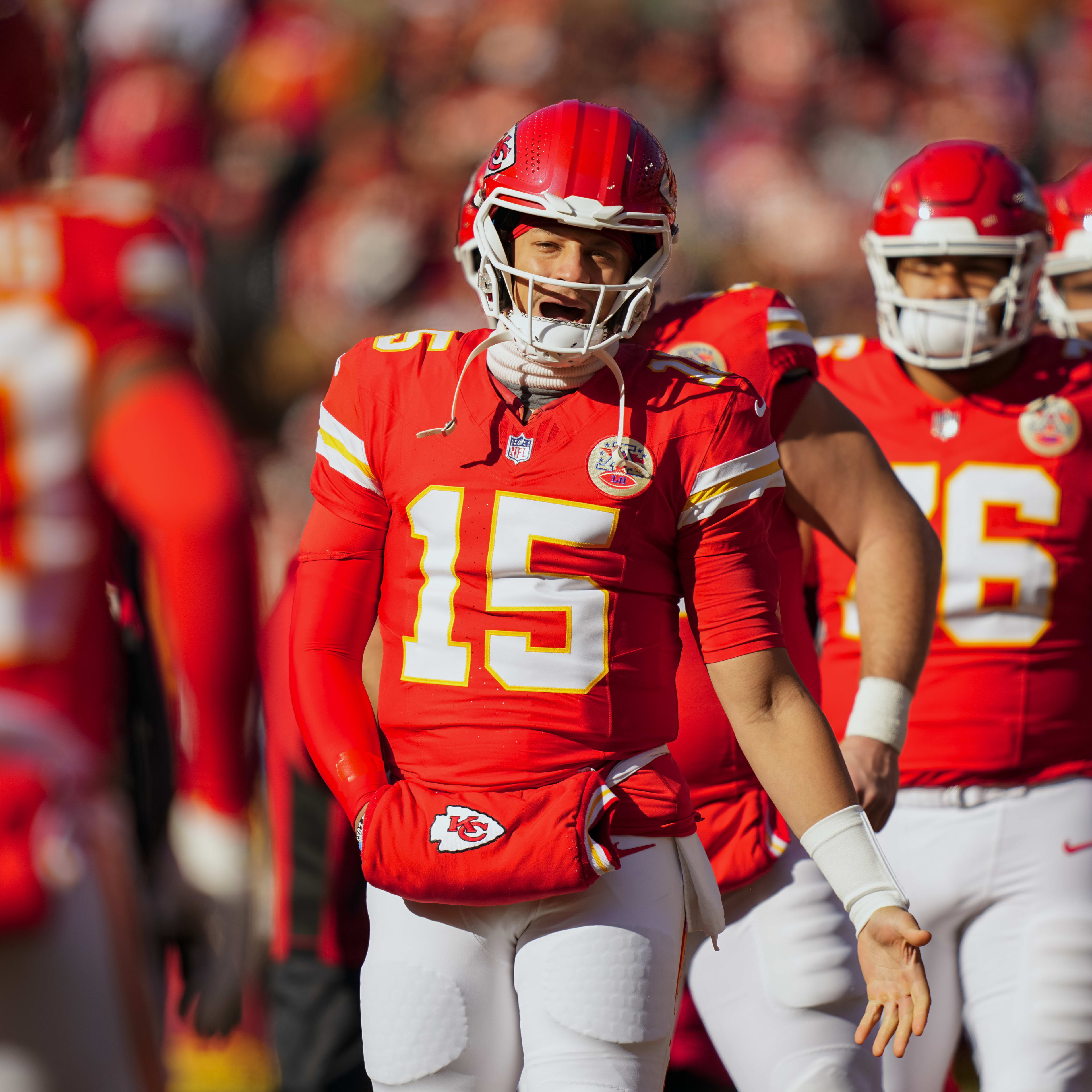 Kansas City Chiefs QB Chris Oladokun taking cues from Patrick Mahomes ...
