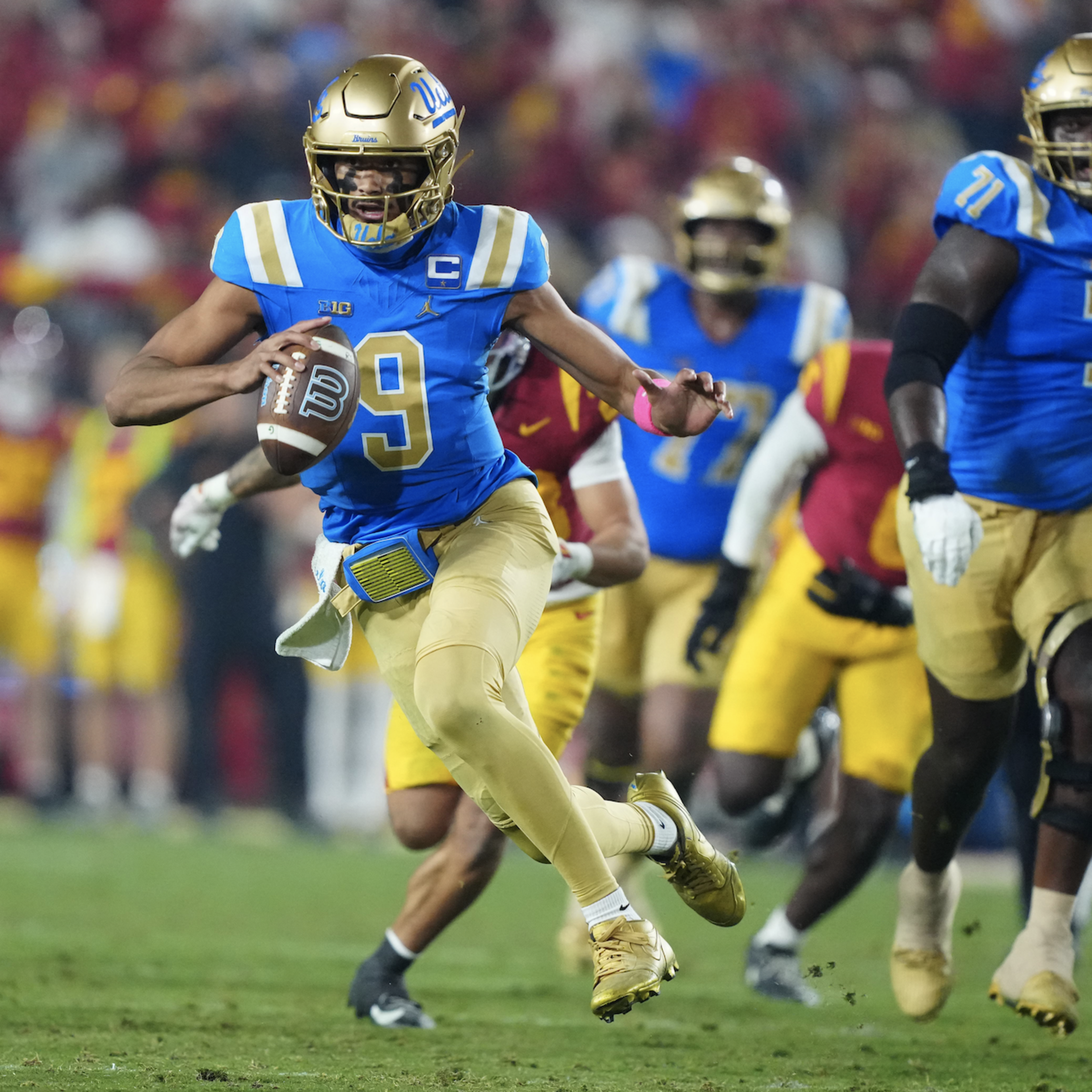 Darius Slay finally breaks his silence on snubbing Buffalo, and one ...