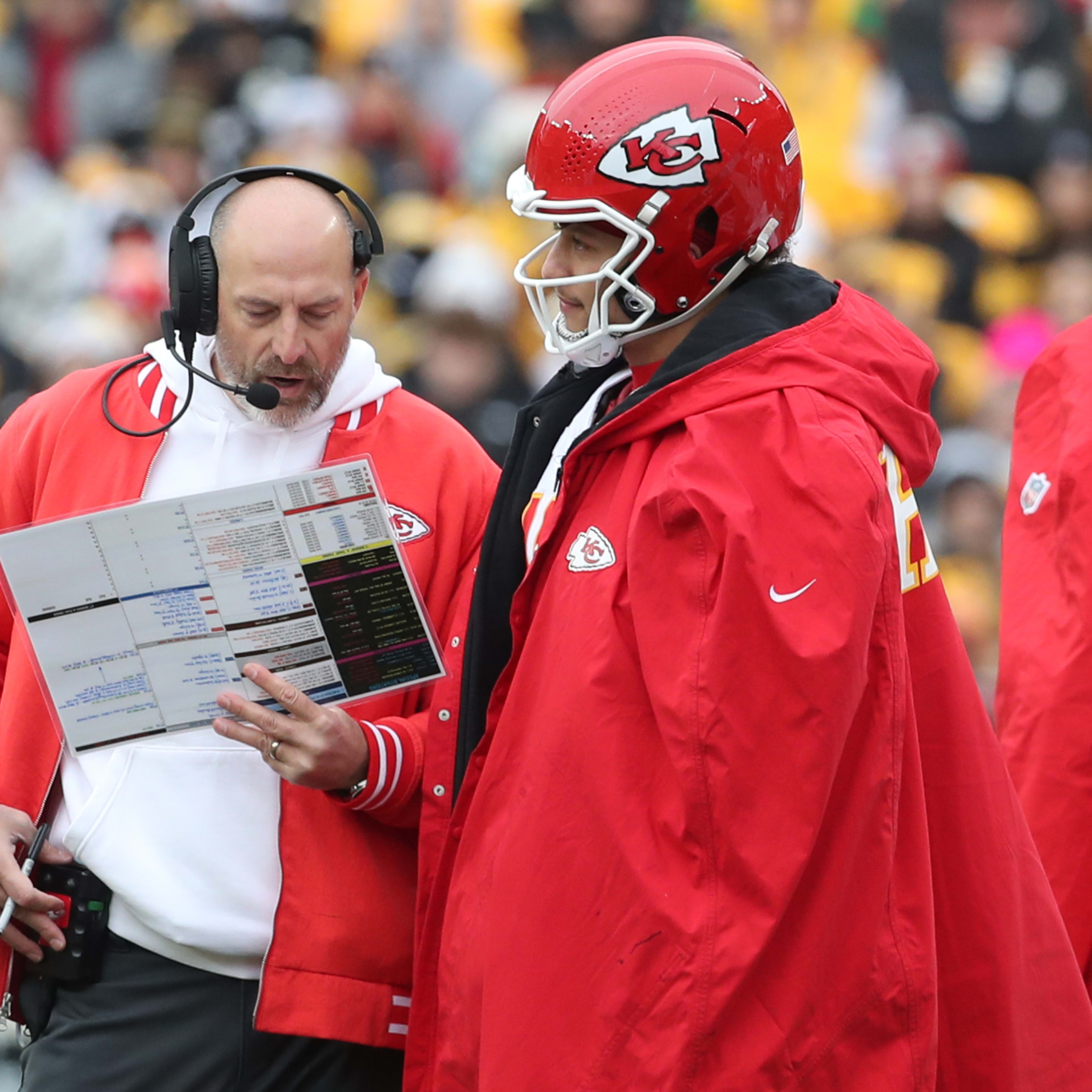 2-Round 2026 NFL Mock Draft: Giants replace Jaxson Dart, Steelers find ...