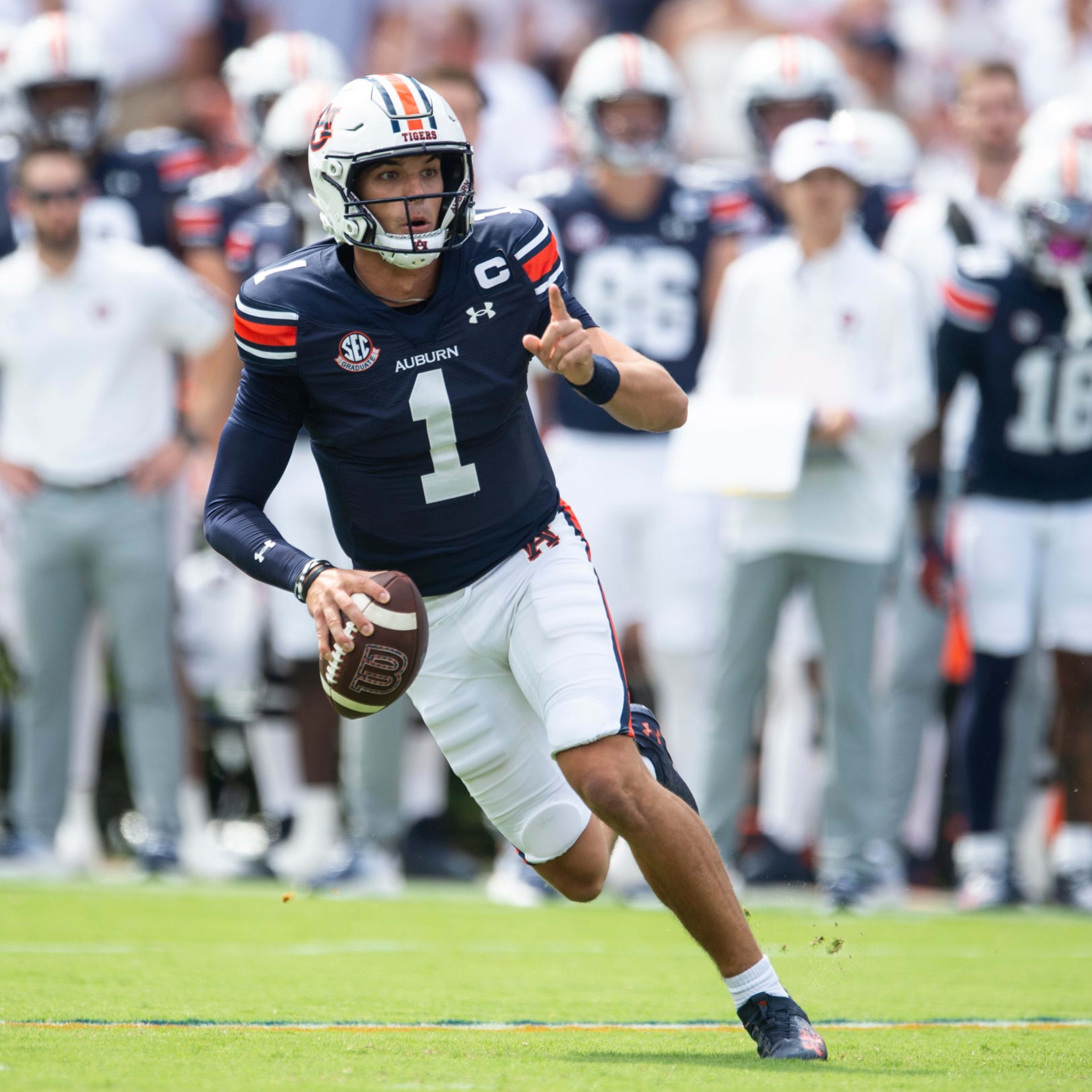 Former Auburn Tigers quarterback finds opportunity to continue playing ...