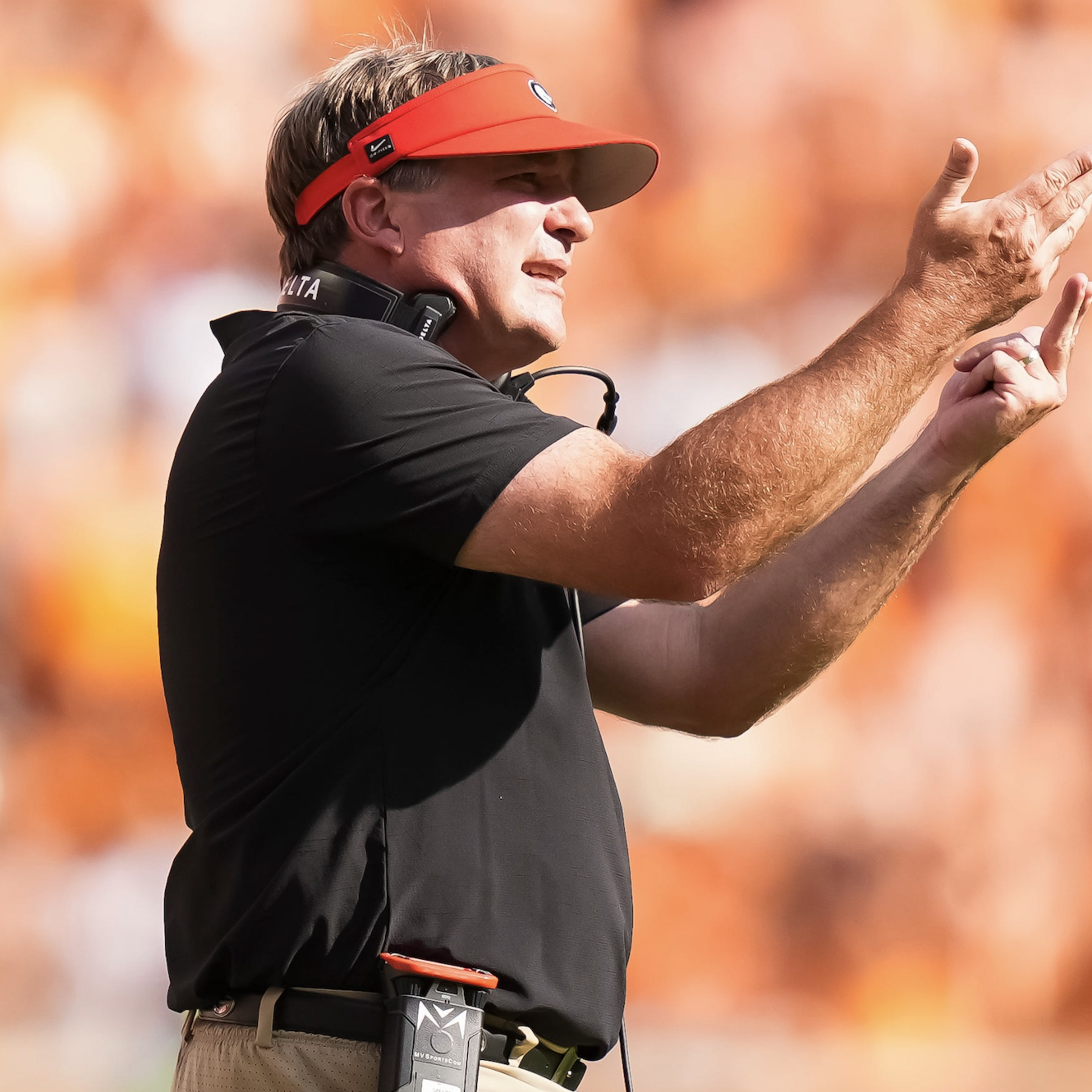 Browns Pro Bowler takes a shot at Aaron Rodgers after forcing game ...